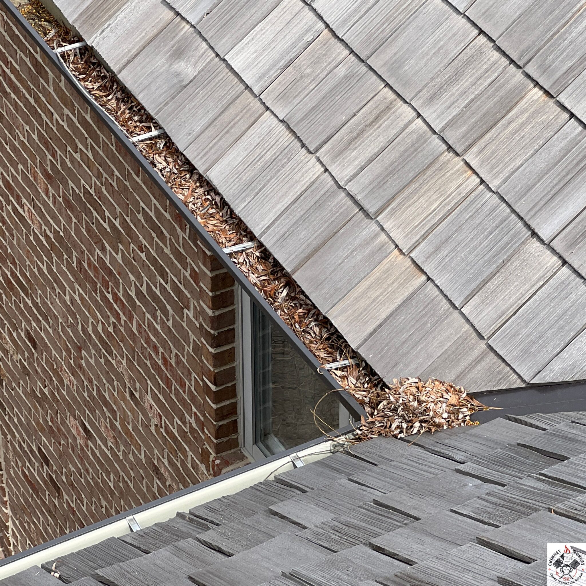 Gutter Cleaning on Pebble Beach Way in Vernon Hills | Chimney Monkey